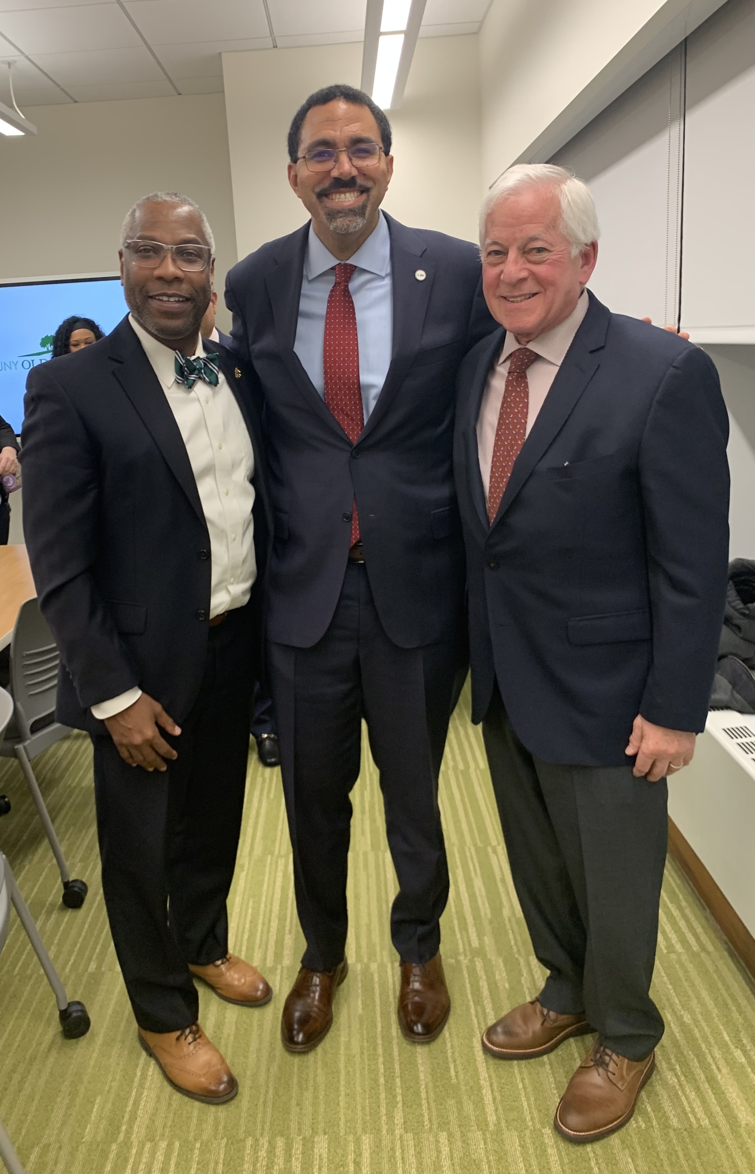 Charles D. Lavine - Assembly District 13 |Assembly Member Directory ...